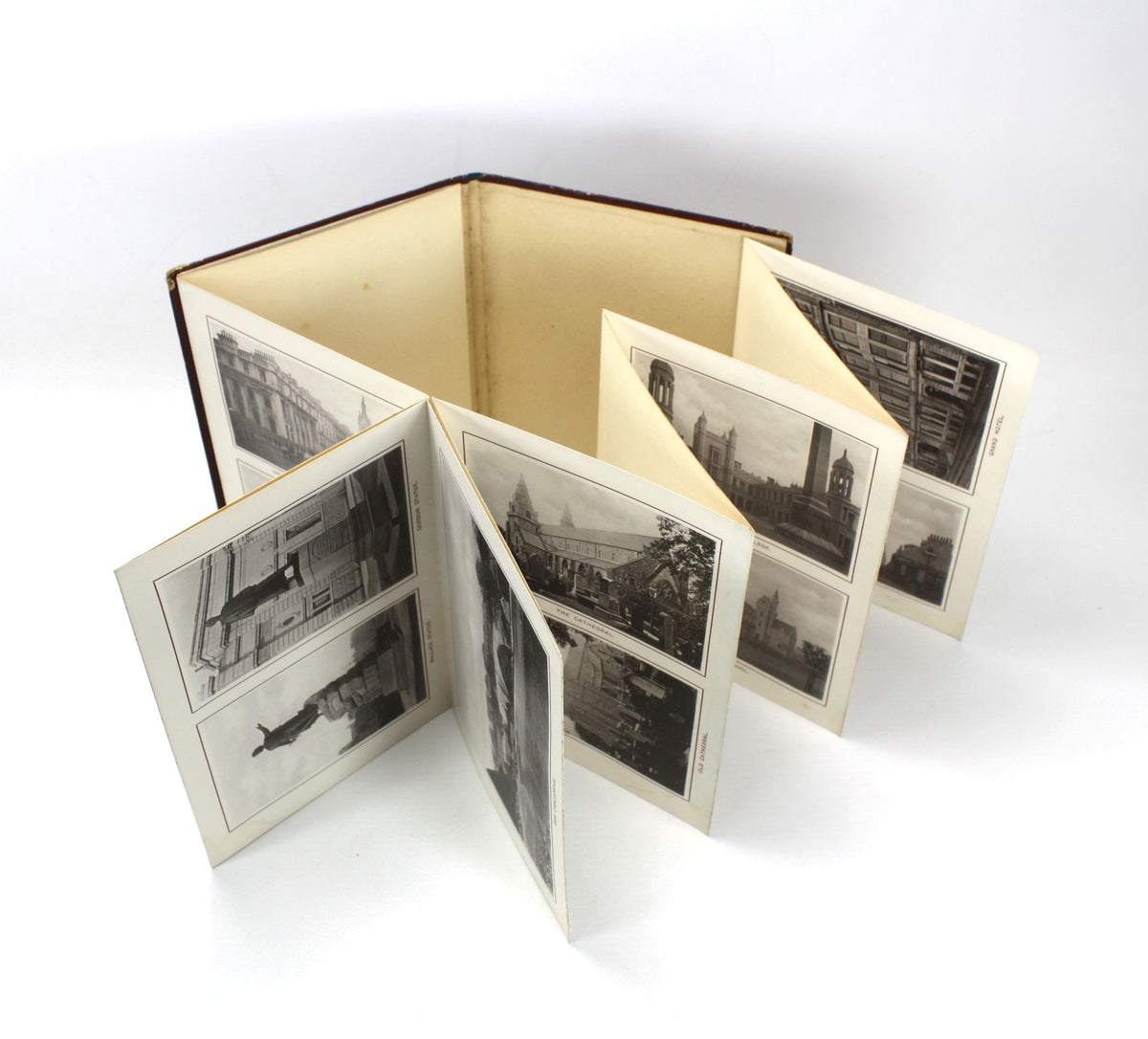 Photographic View Album of Aberdeen, Fold-out 'concertina' style book ...