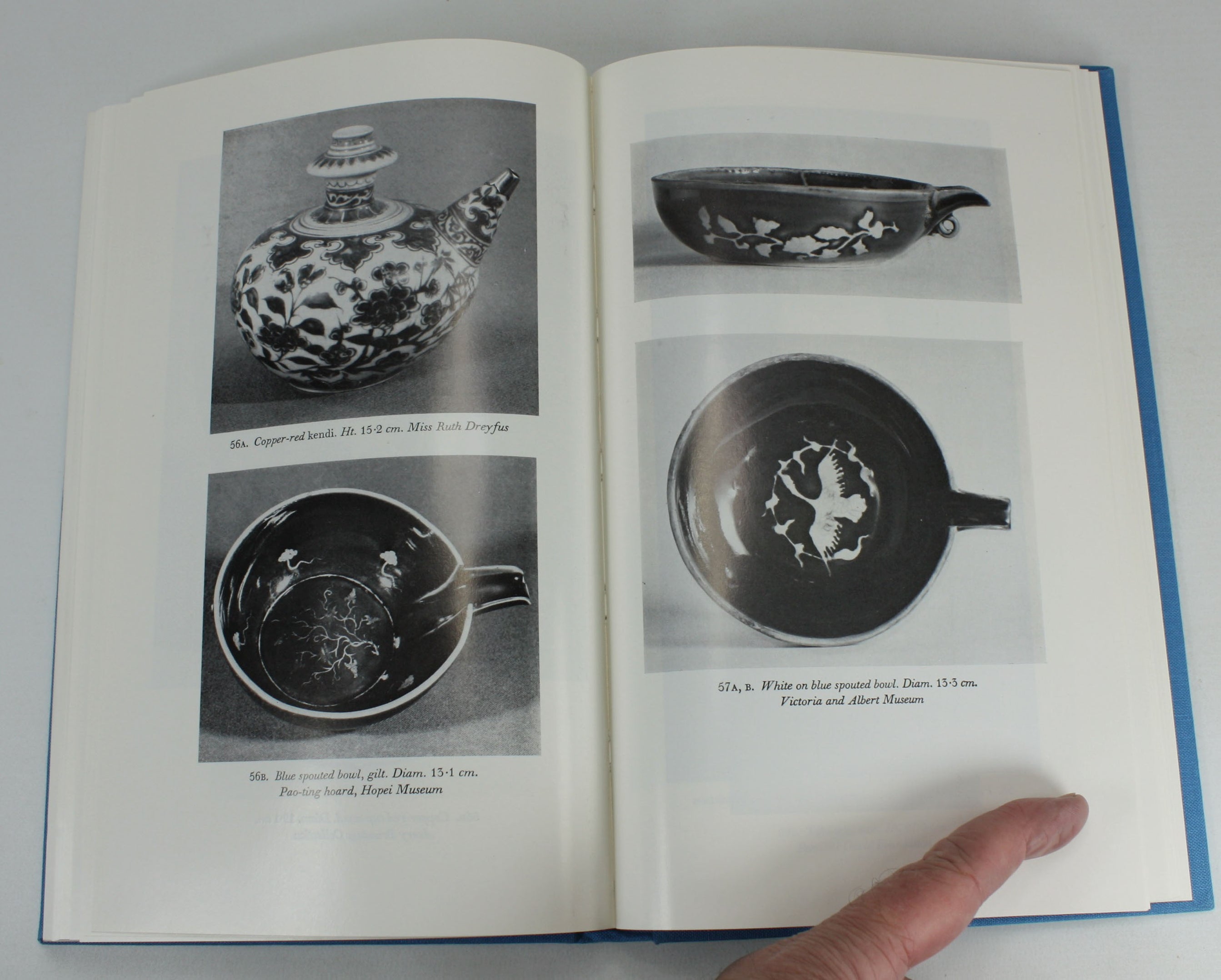 Yuan Porcelain & Stoneware, Margaret Medley, 1974 — Lanna Antique